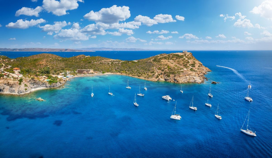 Private Sunset Cruise to Cape Sounio & Athenian Riviera at the best rates